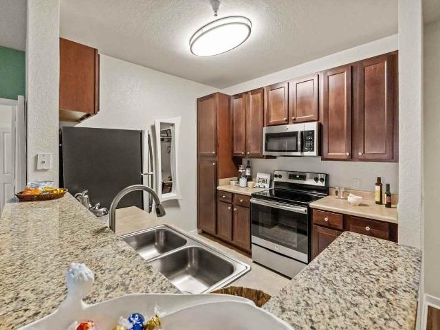 Cumberland Park Apartments 2 Bedroom Apartment for Rent at 8024 Cumberland Park Dr, Orlando, FL 32821