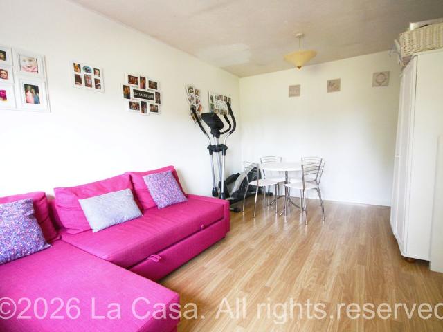 Cumberland Place, London SE6, 1 bed flat to rent, £1,300 pcm | PrimeLocation
