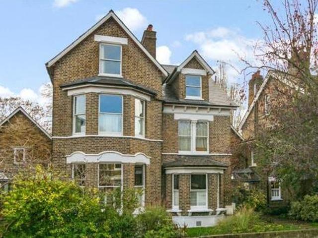 Cumberland Road, 2 Bedroom Apartment