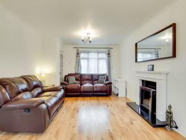 Cumberland Road, London, E13 8LR