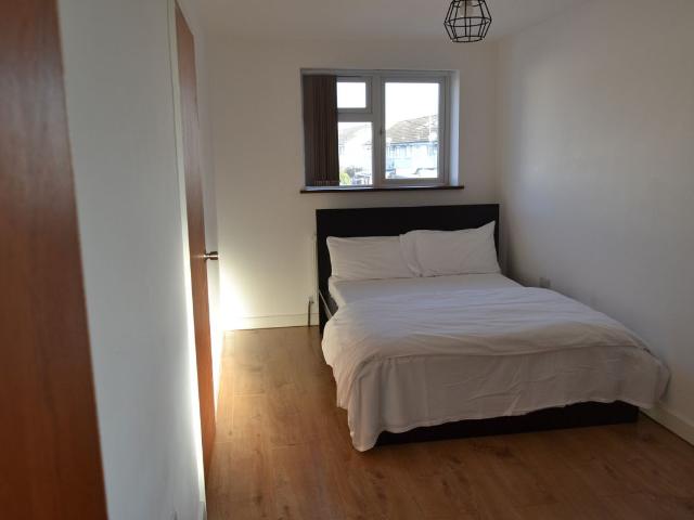 Cumberland Road, London, Greater London E13, 6 bed terraced house to rent, £4,350 pcm | PrimeLocation