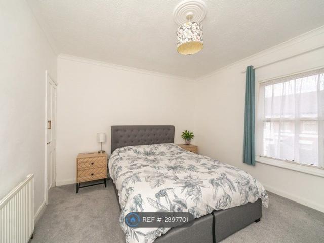 Cumberland Road, Reading RG1, Room to rent, £795 pcm | PrimeLocation