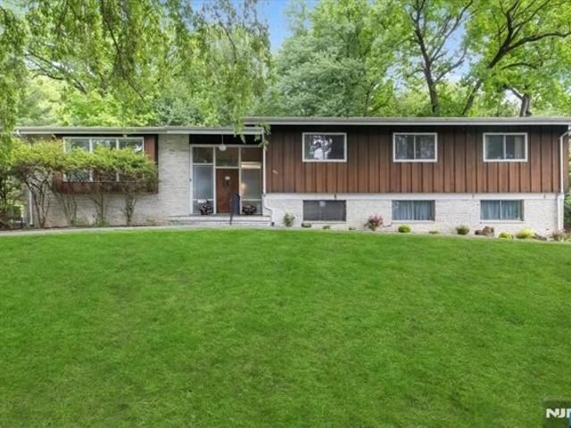 Cumberland St, Englewood, Home For Sale