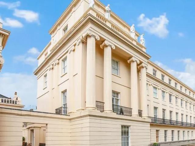 Cumberland Terrace Mews, London, NW1 4HN, United Kingdom | 2 bed apartment for rent #138694974 | Rentberry
