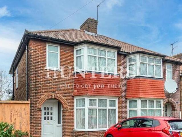 Cumbrian Gardens, London, 3 Bedroom House