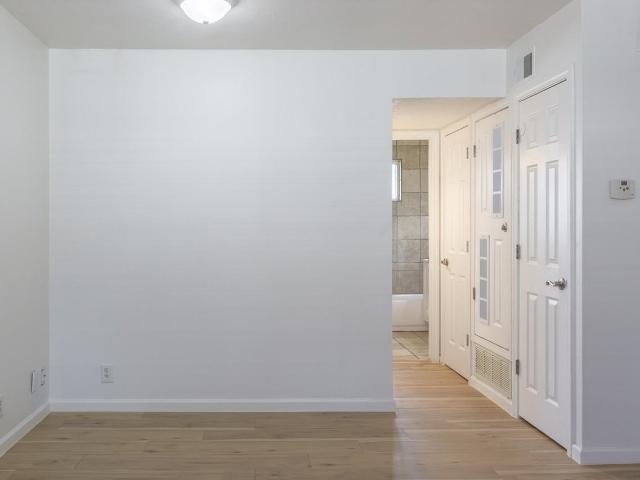 Cuming St Apartments Studio Apartment for Rent at 4644 Cuming St, Omaha, NE 68132 Dundee