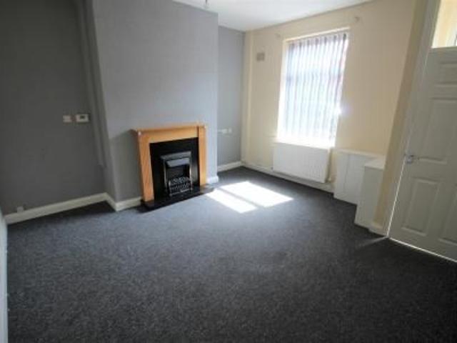 Cummings Street, Oldham, OL8