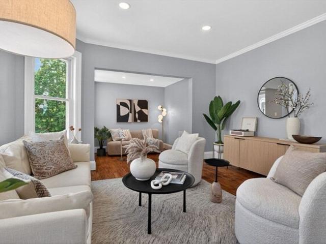 Cummins Hwy Apt,boston, Condo For Sale