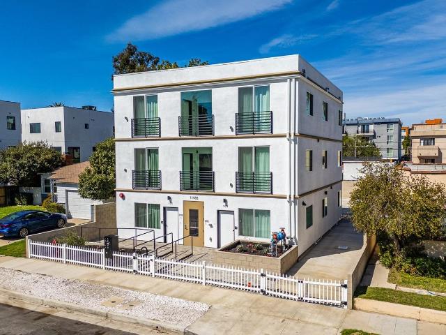 Cumpston Apartments 2 Bedroom Apartment for Rent at 11435 Cumpston St, Los Angeles, CA 91601 Mid Town North Hollywood