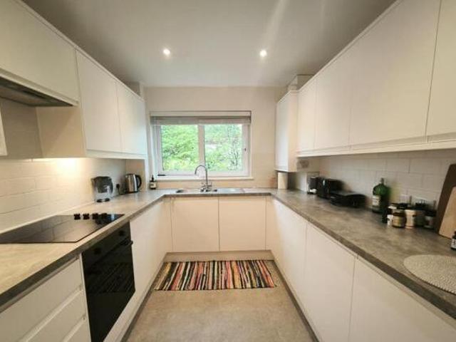 Cunliffe Close, Oxford, 2 Bedroom Apartment