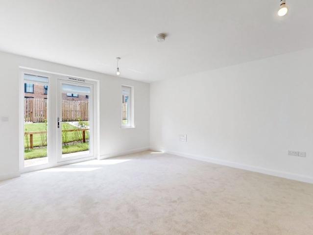 Cunningham Square, Portobello, Edinburgh, EH15 1BA