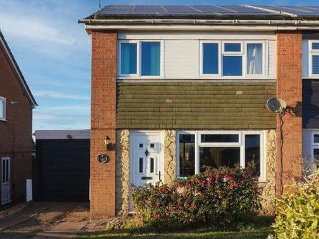 Cunningham Way, Bilton, 3 Bedroom Semi detached