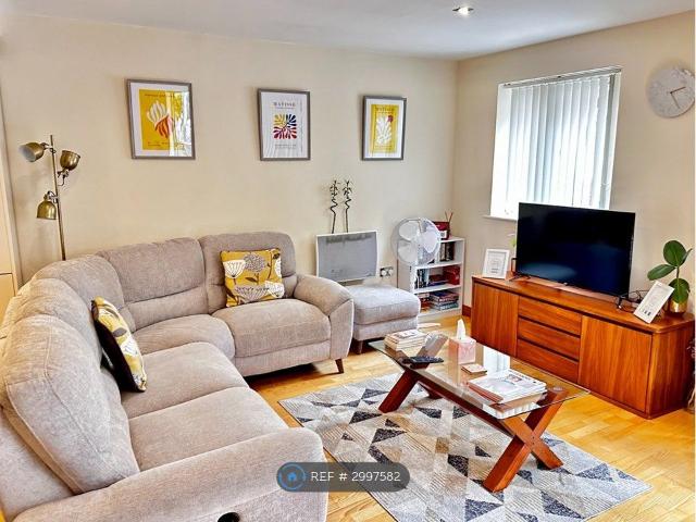Cuba Street, Greater London E14, 2 bed flat to rent, £2,350 pcm | PrimeLocation
