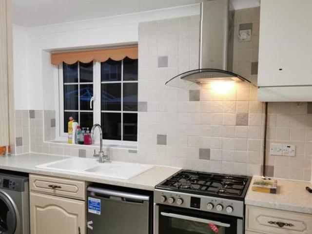 Cubb Field, Aylesbury, House For Rent