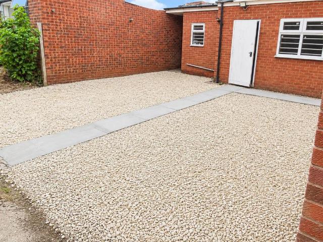 Cubley Road, Birmingham B28 3 bed duplex to rent £1,095 pcm £253 pw