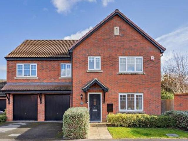 Cuckoo Close, Helpston, 5 Bedroom Detached