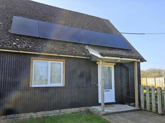 Cucklington, Wincaton, 3 Bedroom Semi detached