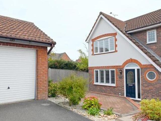 Cuckmere Drive, Stone Cross, 3 Bedroom Detached