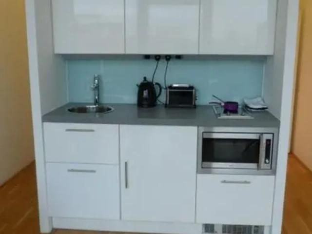 Cult Coffee, South Wharf, Salford, M50 3AD, United Kingdom | 1 bed apartment for rent #143114185 | Rentberry