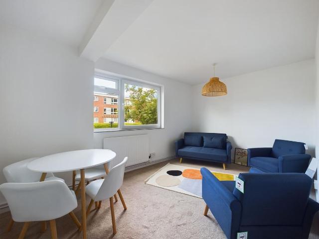 Culver Court, Wandsworth SW18, 4 bed flat to rent, £3,500 pcm | PrimeLocation