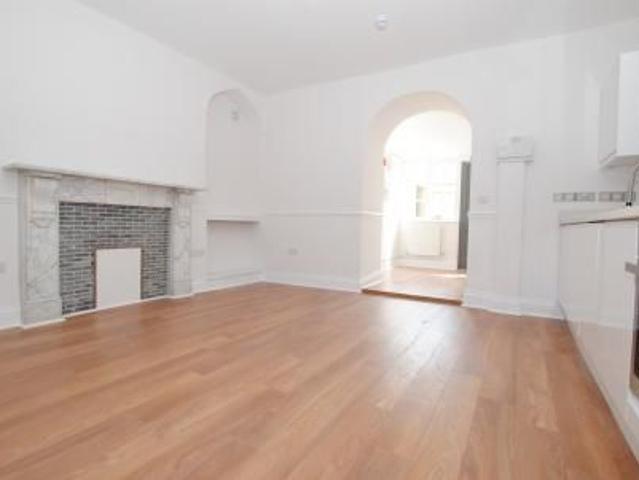 Culver Road, Saltash, PL12