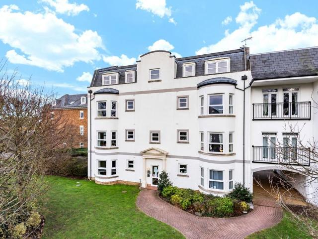 Culverden Park Road, Edison Court. 2 bed apartment to rent £1,450 pcm £335 pw