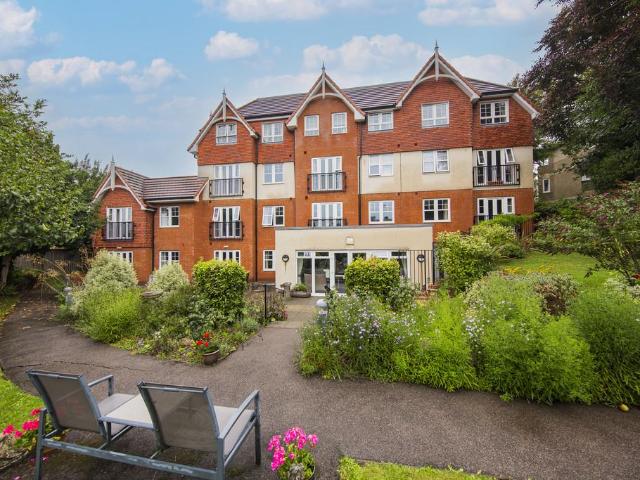 Culverden Park Road, Tunbridge Wells 2 bed retirement property to rent £2,500 pcm £577 pw