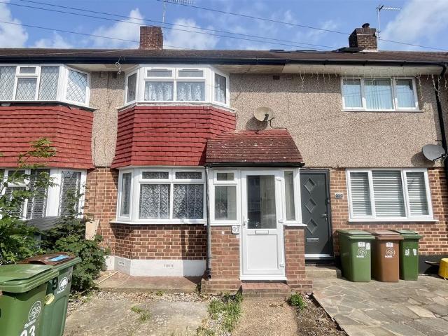 Culvers Avenue, Carshalton SM5, 2 bed terraced house to rent, £1,900 pcm | PrimeLocation