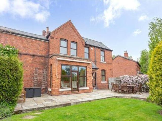 Culcheth, Wigshaw Lane, Warrington, 4 Bedroom Semi detached