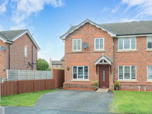 Culcheth, Ariel Gardens, Warrington, 3 Bedroom Semi detached