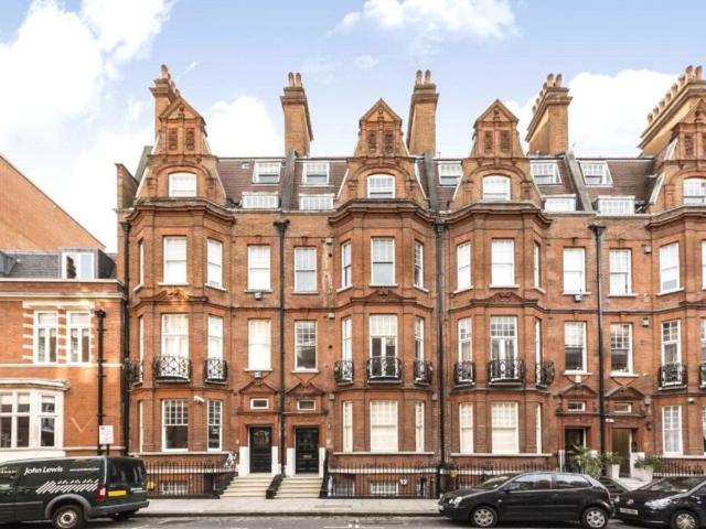 Culford Gardens, Chelsea, London SW3, 1 bed flat to rent, £3,500 pcm | PrimeLocation