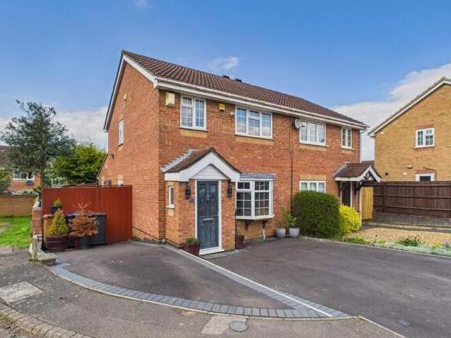 Cullahill Court, Northampton, 3 Bedroom Semi detached