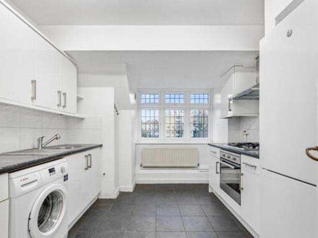 Culling Road, South Bermondsey, 2 Bedroom Flat