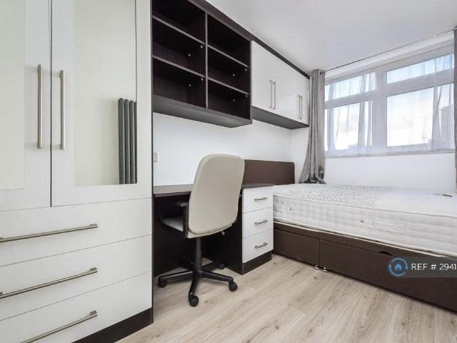 Cullum Welch Court, London, N1 4 bed terraced house to rent £4,500 pcm £1,038 pw