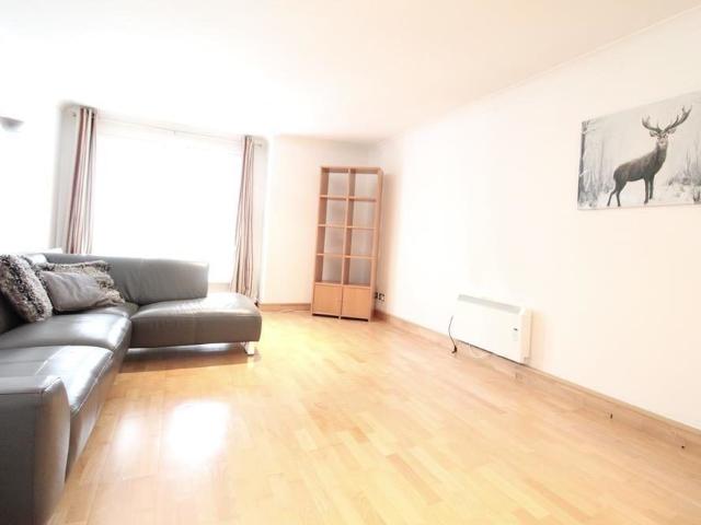 Cuparstone Court, Aberdeen, AB10