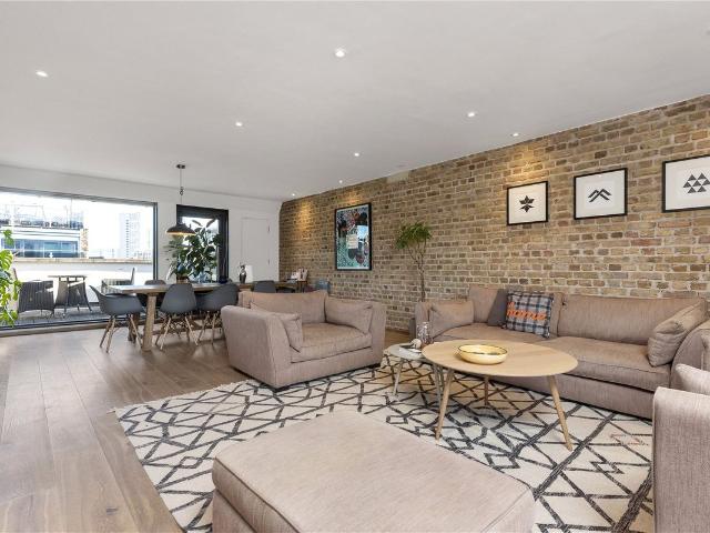 Curtain Road, Shoreditch, London EC2A, 2 bed flat to rent, £4,250 pcm | PrimeLocation