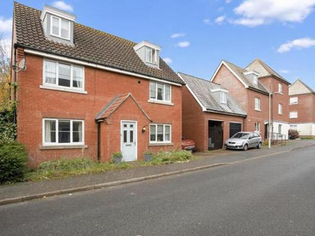 Curtis Way, Ipswich, 5 Bedroom Detached