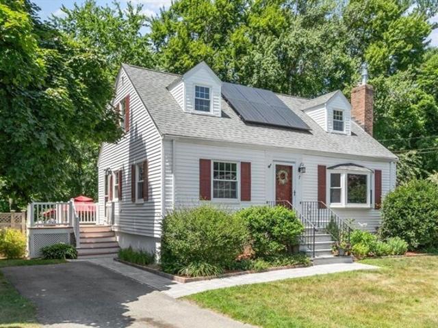 Curve St, Bedford, Home For Sale