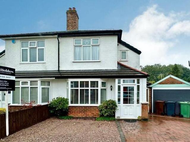 Curzon Avenue, Birstall, 3 Bedroom House