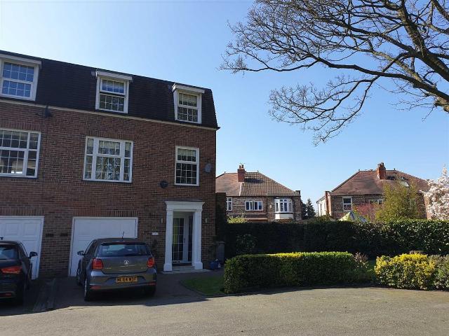 Curzon Mews, Wilmslow, Cheshire SK9, 3 bed property to rent, £2,200 pcm | PrimeLocation