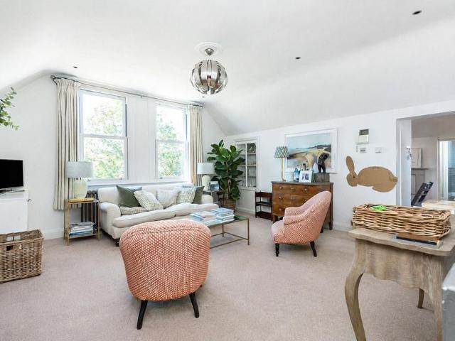 Curzon Street, W1J, London