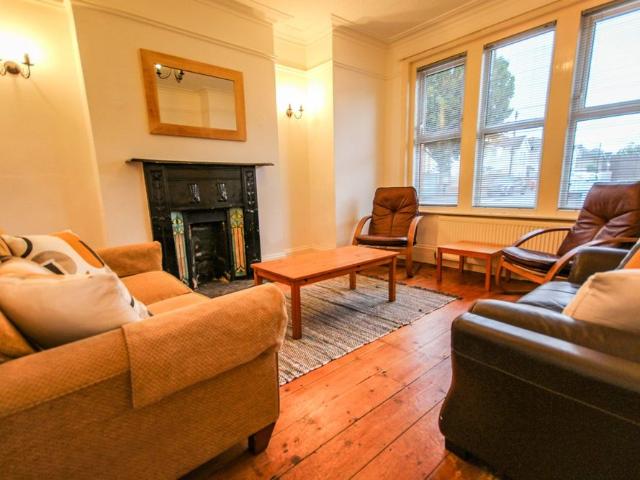 Curzon Road, Bournemouth, BH1