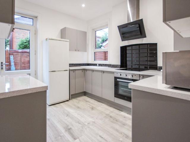 Curzon Road, Bournemouth BH1, 4 bed property to rent, £2,000 pcm | PrimeLocation