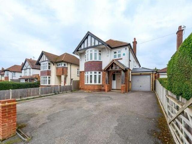 Curzon Road, Maidstone, 4 Bedroom Detached