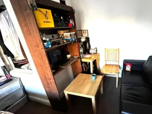 Curapharm Chemist, 157 Greenford Road, London, HA1 3QN, United Kingdom | 1 bed apartment for rent #166252139 | Rentberry