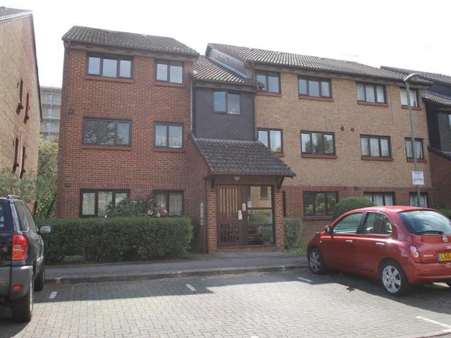 Curie Gardens, Pasteur Close, London, Greater London NW9, 2 bed flat to rent, £1,700 pcm | PrimeLocation