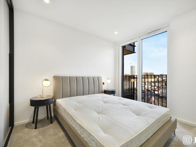 Curlew House, Hawser Lane, E14 1 bed flat to rent £2,058 pcm £475 pw