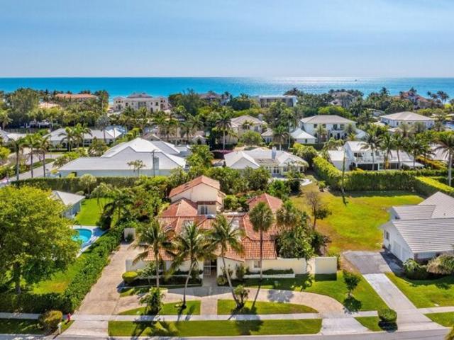Curlew Rd, Manalapan, Home For Sale