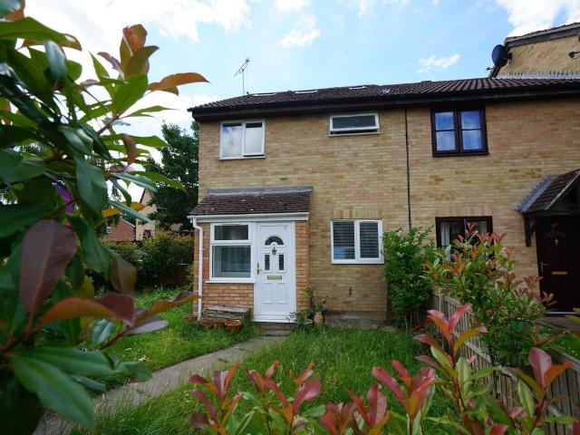 Curling Lane, Badgers Dene, Grays RM17, 2 bed semi detached house to rent, £1,500 pcm | PrimeLocation