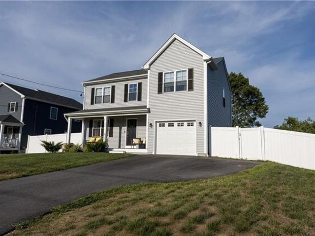 Curran Rd, Cumberland, Home For Sale